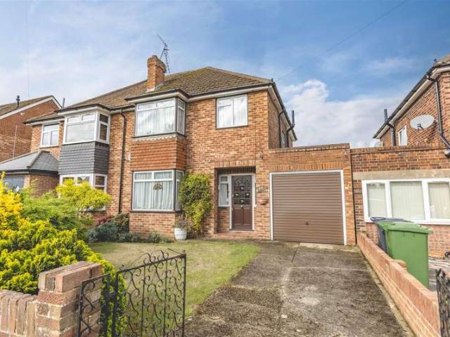 3 Bedroom Semi Detached House