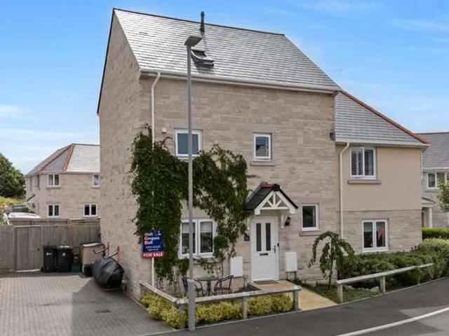 3 Bedroom Semi Detached House