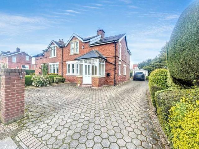 3 Bedroom Semi Detached House