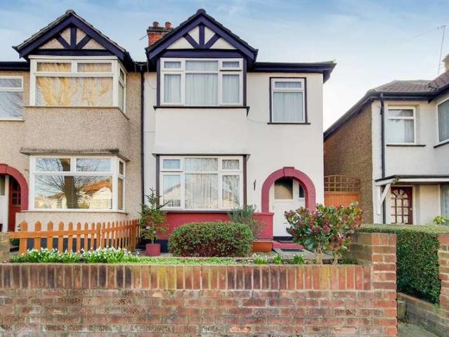 3 Bedroom Semi Detached House