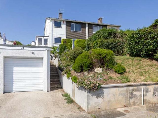3 Bedroom Semi Detached House