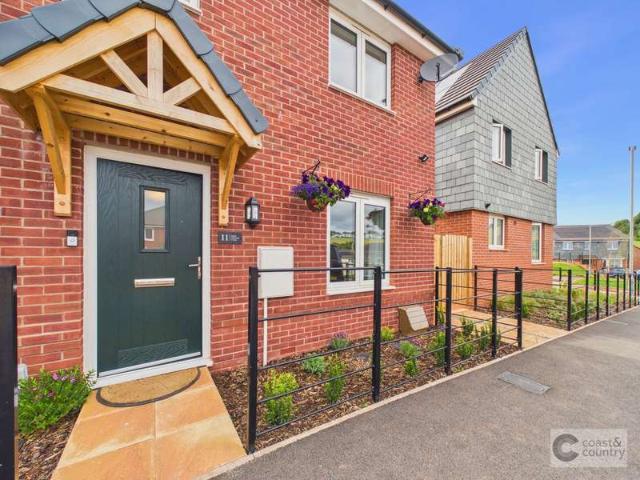 3 Bedroom Semi Detached House