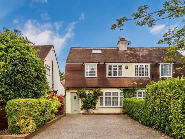 3 Bedroom Semi Detached House
