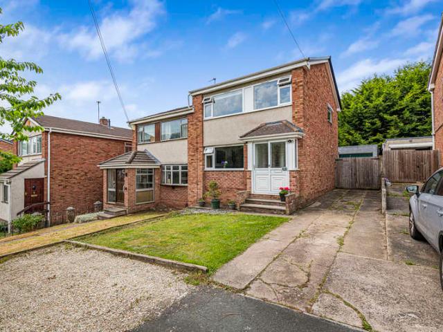 3 Bedroom Semi Detached House