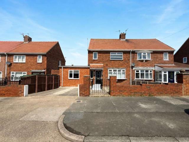 3 Bedroom Semi Detached House