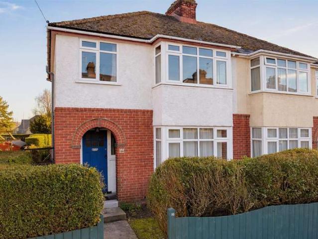 3 Bedroom Semi Detached House