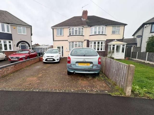 3 Bedroom Semi Detached House