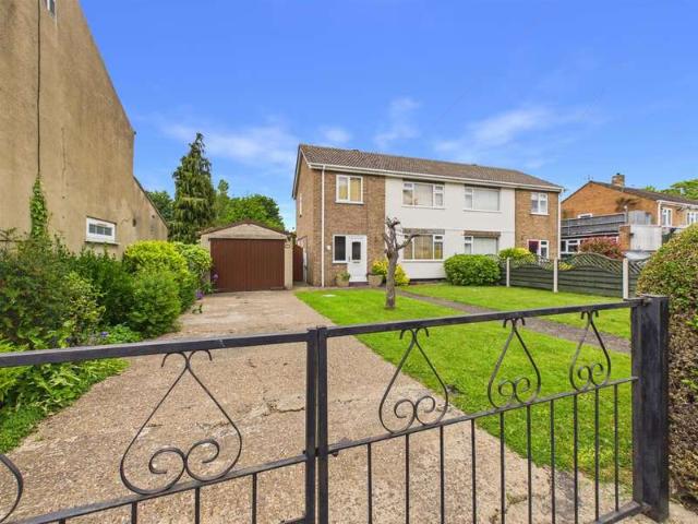 3 Bedroom Semi Detached House