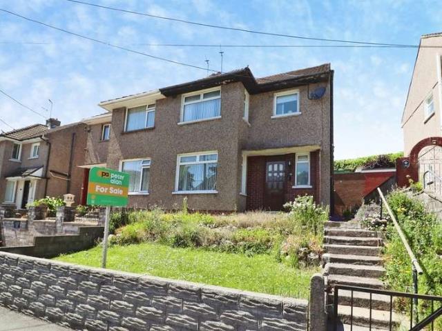3 Bedroom Semi Detached House