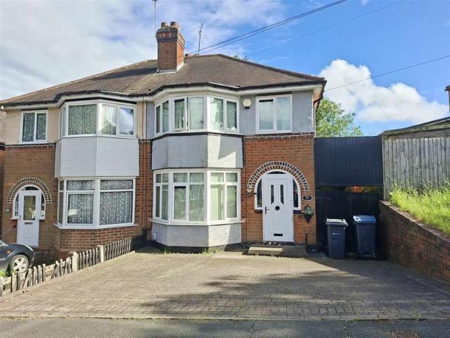 3 Bedroom Semi Detached House