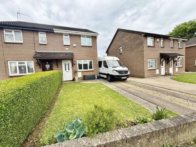 3 Bedroom Semi Detached House