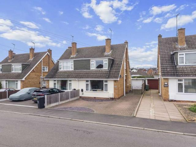 3 Bedroom Semi Detached House