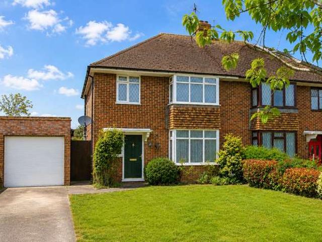 3 Bedroom Semi Detached House