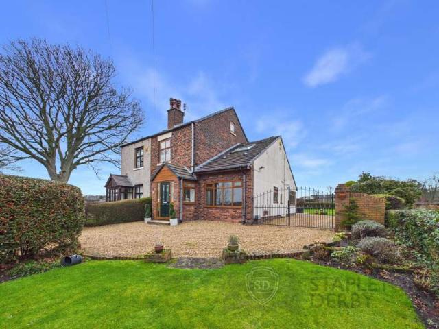 3 Bedroom Semi Detached House