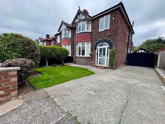 3 Bedroom Semi Detached House