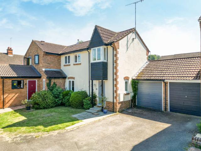 3 Bedroom Semi Detached House
