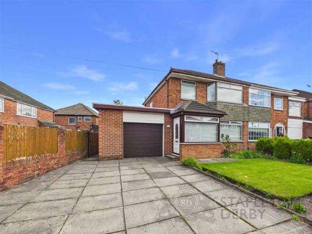 3 Bedroom Semi Detached House