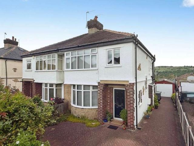 3 Bedroom Semi Detached House