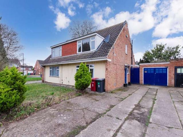 3 Bedroom Semi Detached House