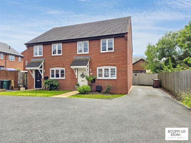 3 Bedroom Semi Detached House
