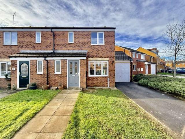 3 Bedroom Semi Detached House
