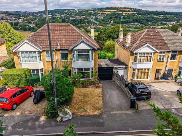 3 Bedroom Semi Detached House