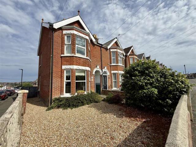 3 Bedroom Semi Detached House
