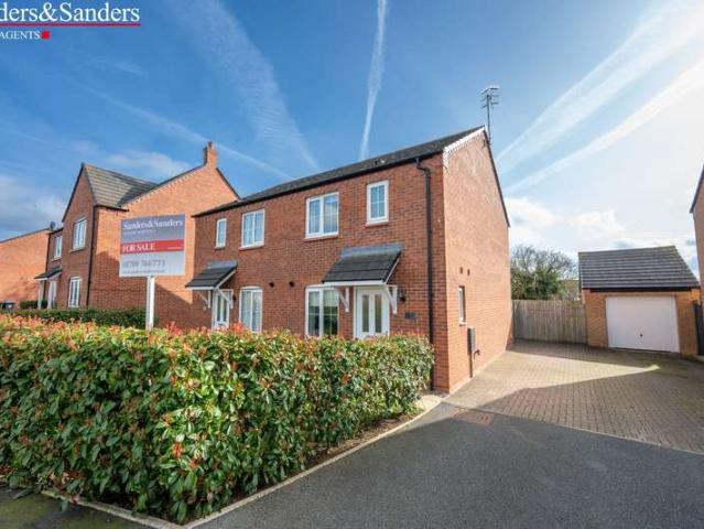 3 Bedroom Semi Detached House
