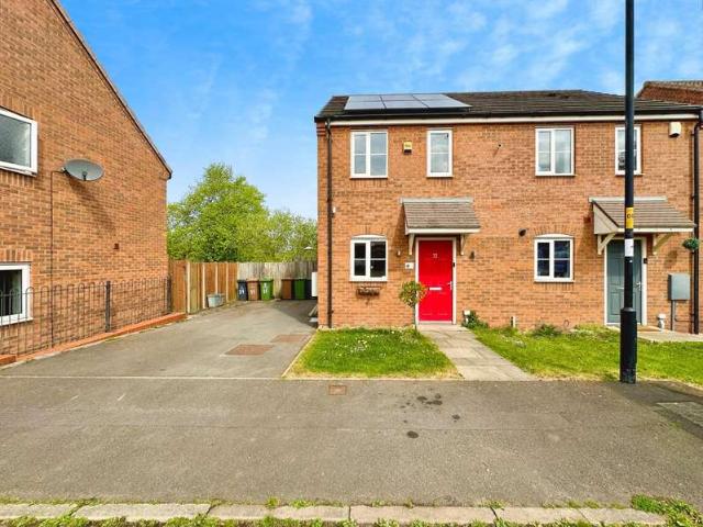 3 Bedroom Semi Detached House