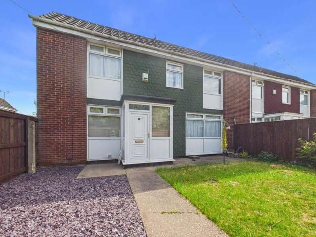 3 Bedroom Semi Detached House