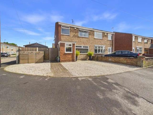 3 Bedroom Semi Detached House