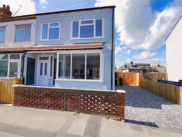 3 Bedroom Semi Detached House