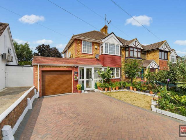 3 Bedroom Semi Detached House