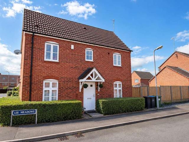 3 Bedroom Semi Detached House