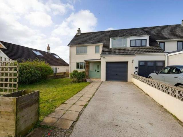 3 Bedroom Semi Detached House