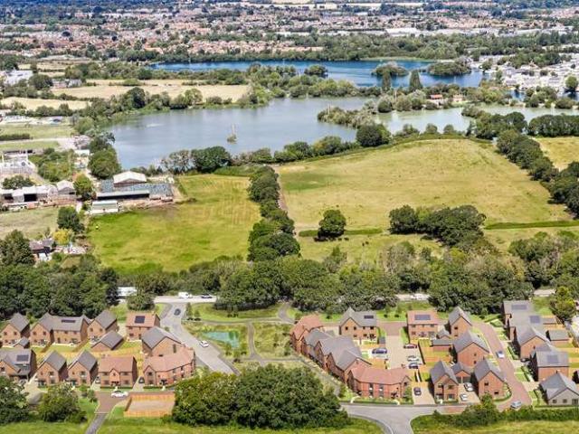 3 Bedroom Semi Detached House