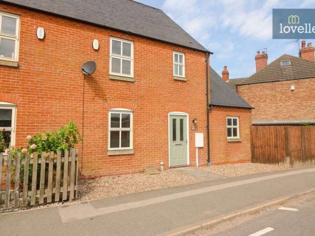 3 Bedroom Semi Detached House