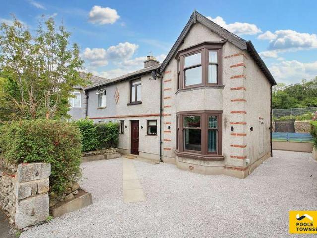 3 Bedroom Semi Detached House