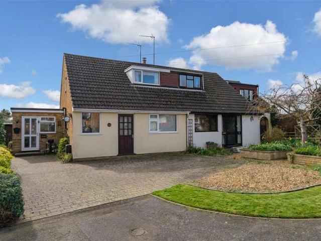 3 Bedroom Semi Detached House