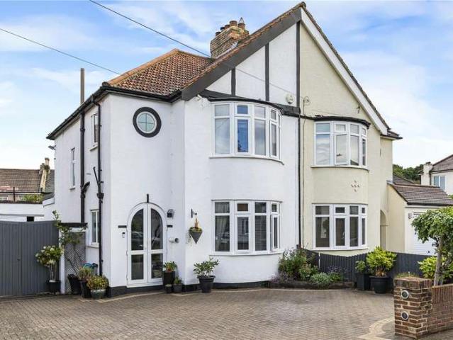 3 Bedroom Semi Detached House