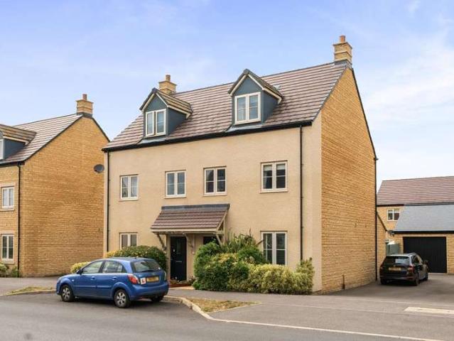 3 Bedroom Semi Detached House