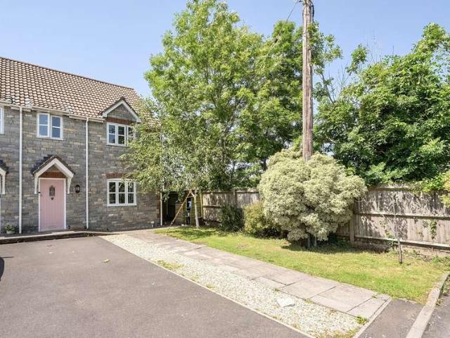 3 Bedroom Semi Detached House