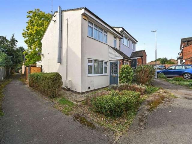 3 Bedroom Semi Detached House