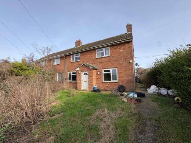 3 Bedroom Semi Detached House