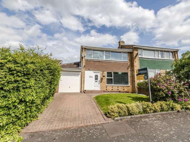 3 Bedroom Semi Detached House