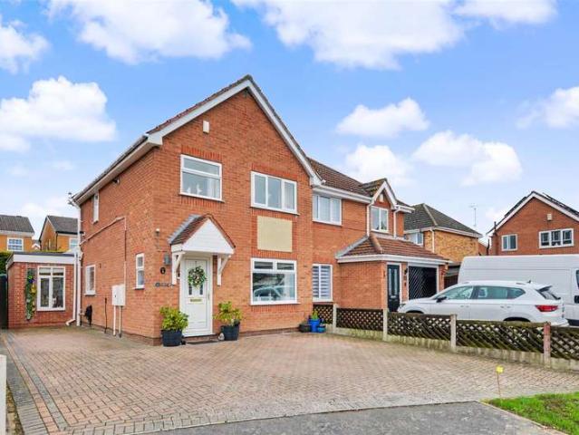 3 Bedroom Semi Detached House