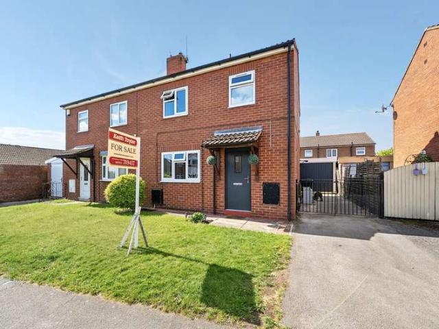 3 Bedroom Semi Detached House