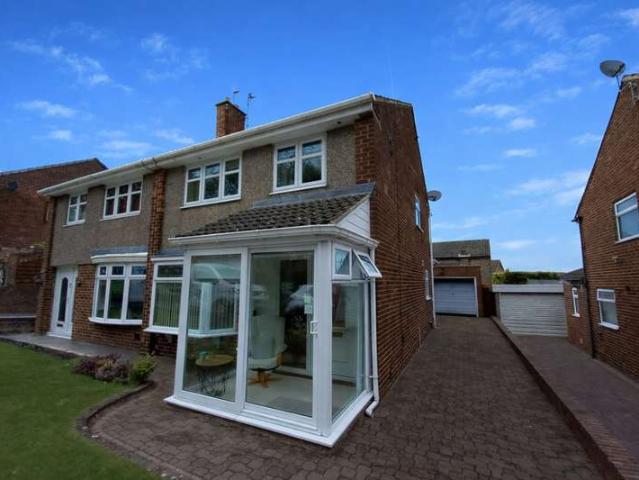 3 Bedroom Semi Detached House