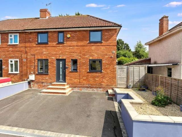 3 Bedroom Semi Detached House