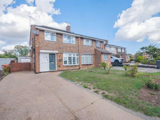 3 Bedroom Semi Detached House